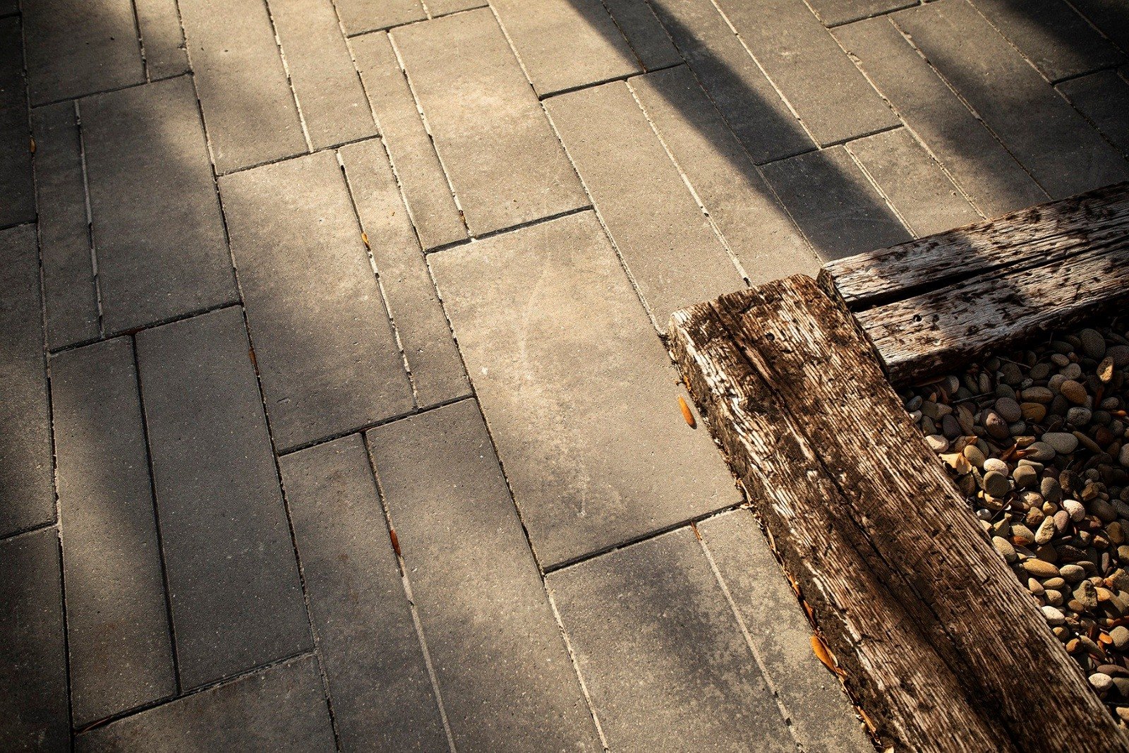 Paver Patterns & Borders: How to Create a Stunning Patio or Driveway ...